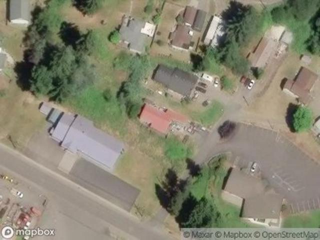 NE 5th St