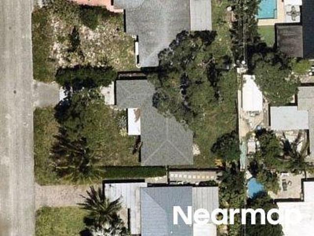 NE 5th Ter