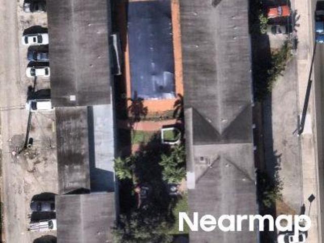 NE 6th Ave Apt 207