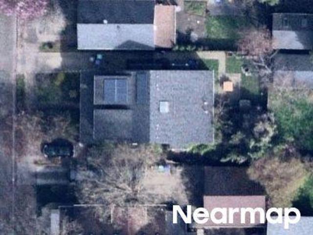NE 6th Ave