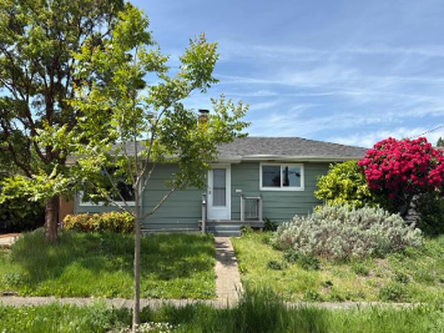 NE 73rd Ave