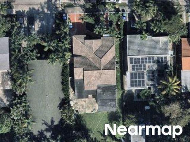 NE 72nd St