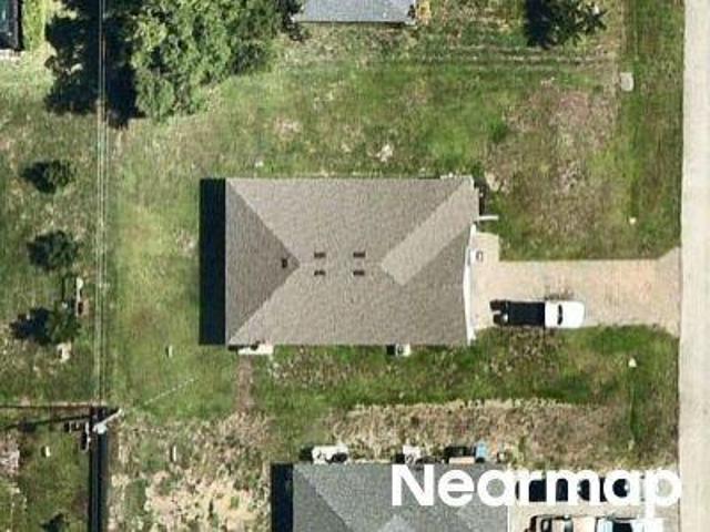 NE 7th Ave