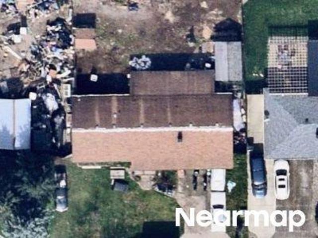 NE 83rd St