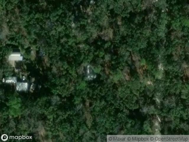 NE 824th St