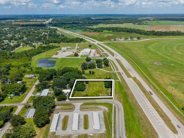 NE 13th St, Okeechobee, FL 34974