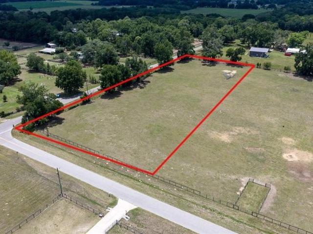 NE 106th St, Anthony, FL 32617