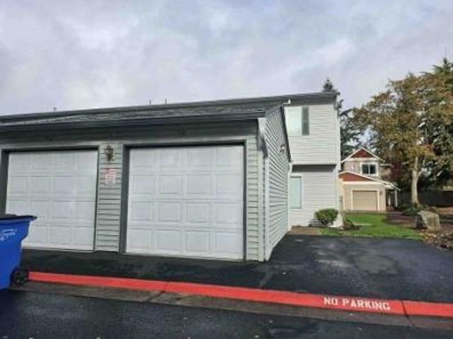NE 109th Ave Unit