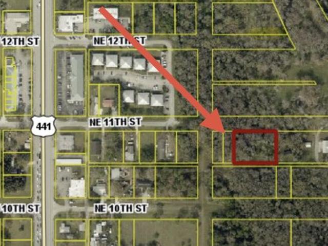 NE 10th St, Okeechobee, FL 34972