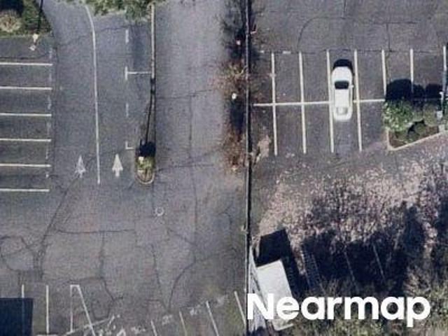 NE 117th Ave