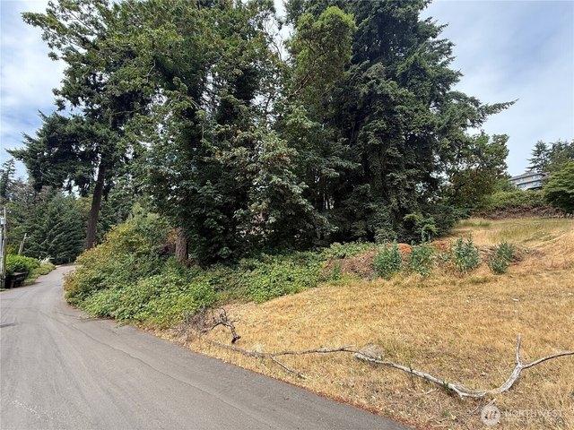NE 120th St, Kirkland, WA 98034