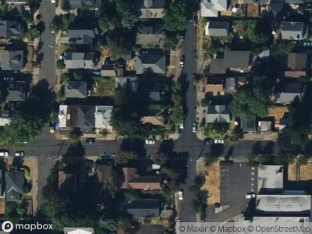 NE 12th Ave