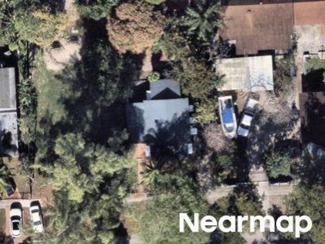 NE 159th St