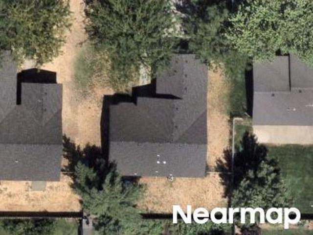NE 15th Ave