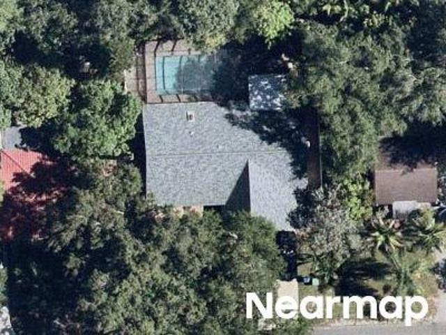 NE 162nd St