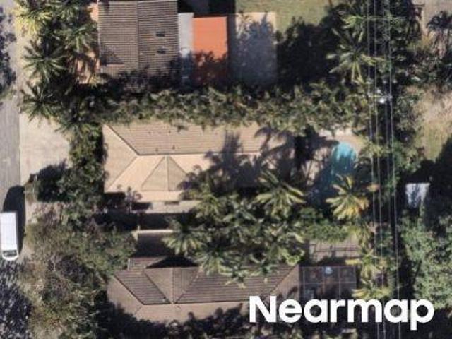 NE 16th Ave # 1 2