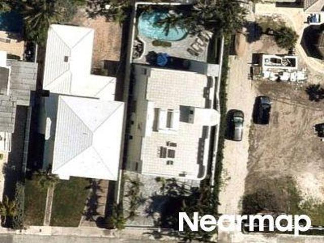 NE 16th Ct
