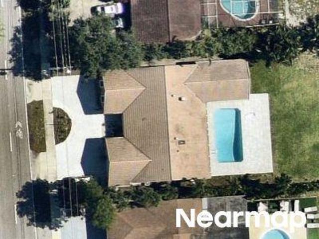 NE 18th Ave