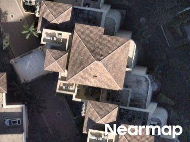 NE 190th St