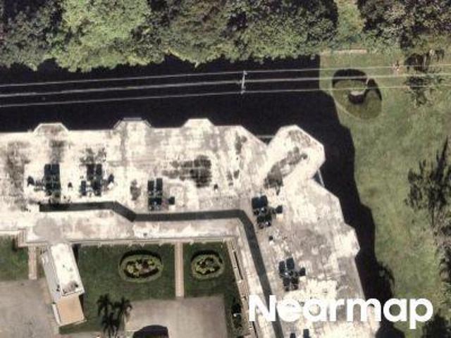 NE 191th St D220