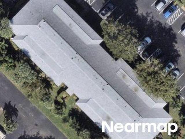 NE 199th St Ave 208