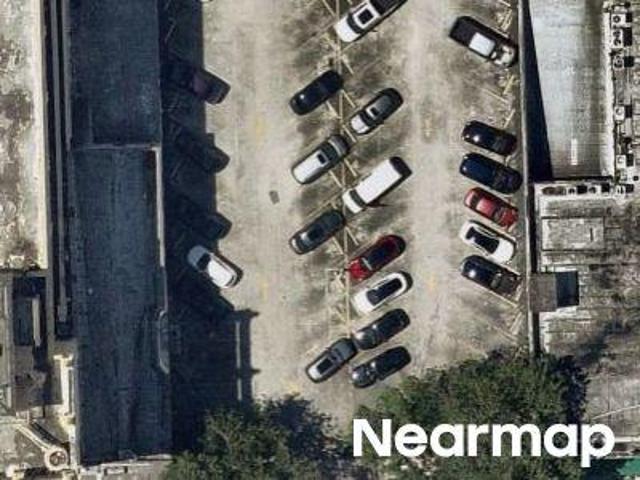 NE 1st St # 3302