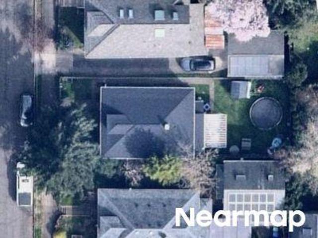 NE 21st Ave