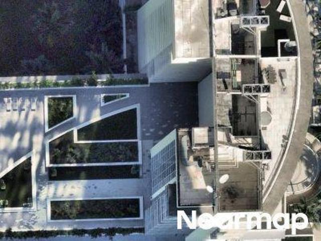 NE 25th St Apt 1601