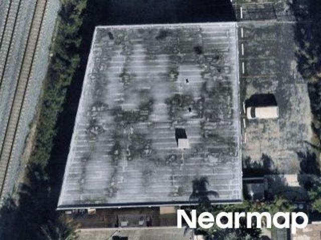 NE 26th St