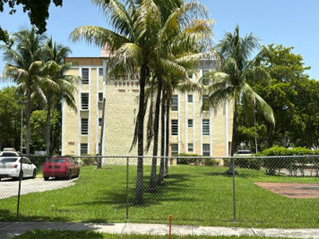 NE 2nd Ave Apt B410