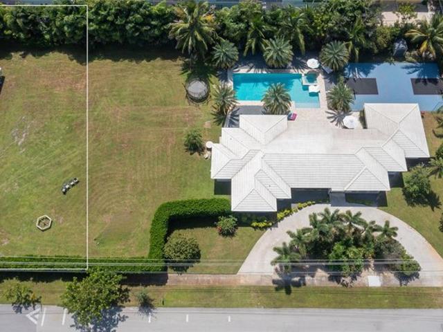 NE 2nd St, Pompano Beach, FL 33060
