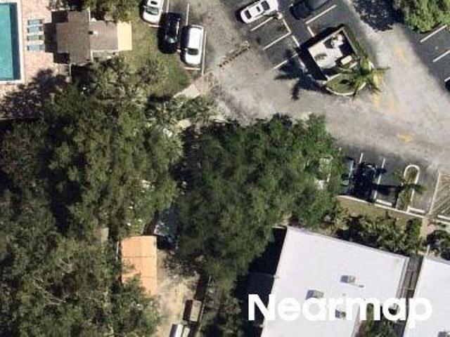 NE 30th Ave 320 7