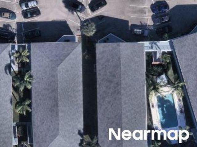 NE 39th St Apt 407