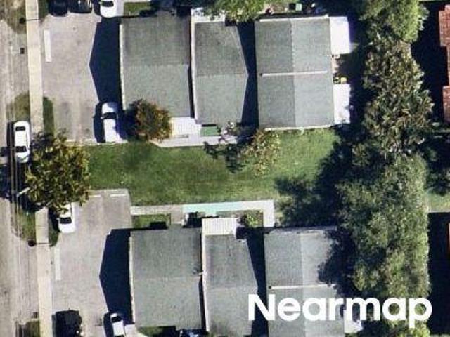 NE 3rd Ct # C4