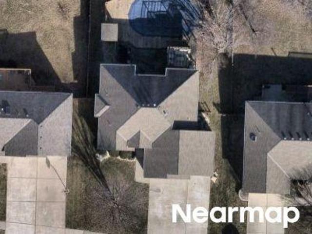 NE Woodbury Dr