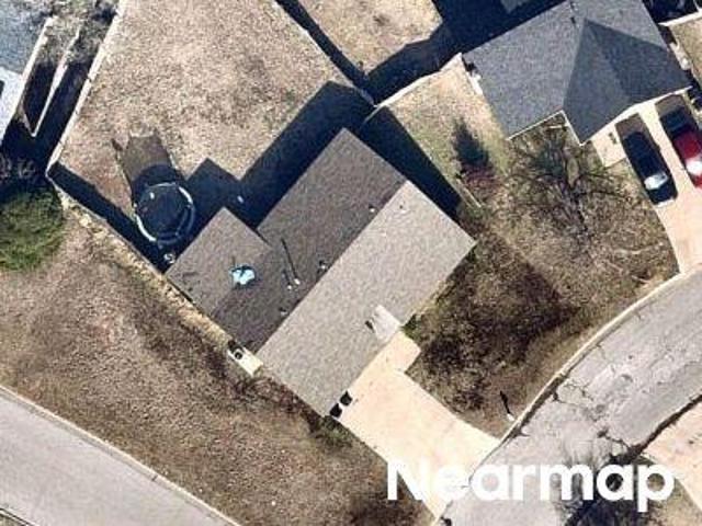 NE Bellevue Cir