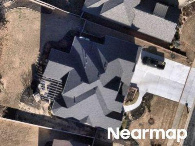 NE Chapel Hill Dr