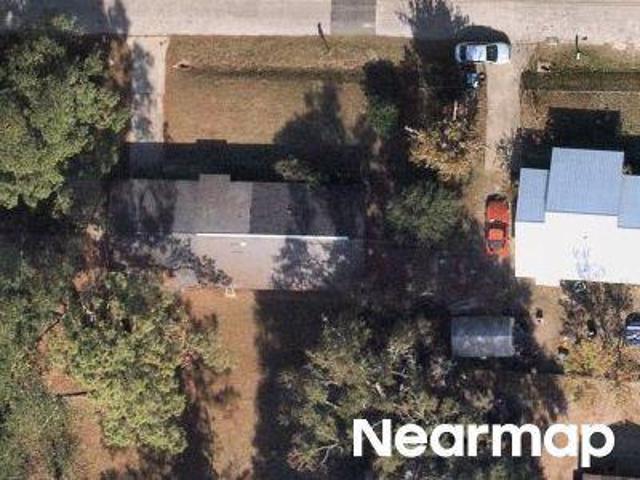 NE Cherry Ln