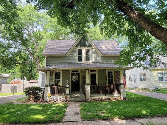 NE Forest Ave