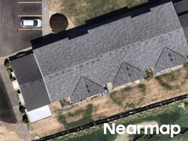 NE Hogan Dr