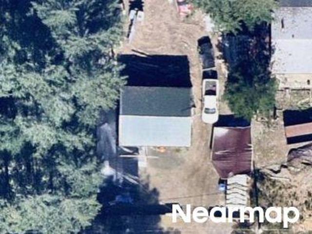 NE Madrona Ave