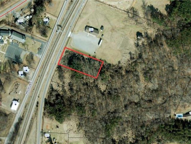 NE Market St Unit Tracta, Reidsville, NC 27320