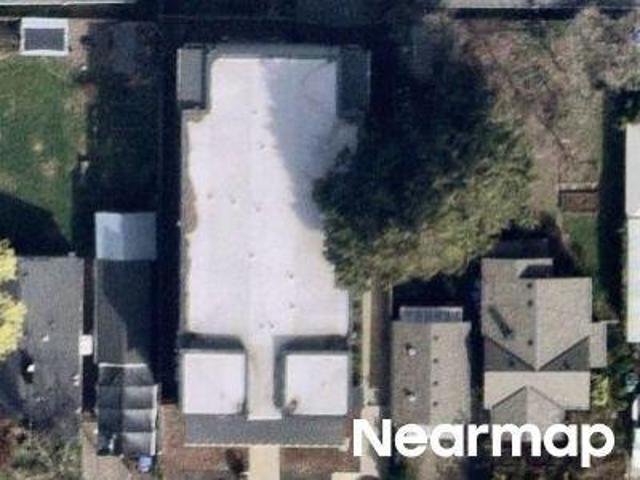 NE Multnomah St # 10