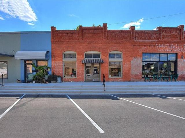 Ne Nd St, Smithville, Home For Sale