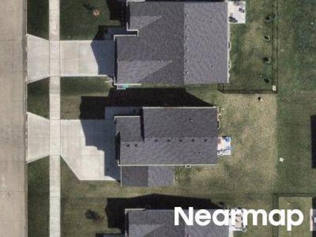 NE Oak Ridge Dr
