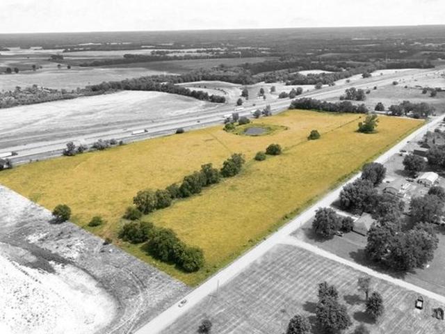 NE Packard Ln, Cameron, MO 64429