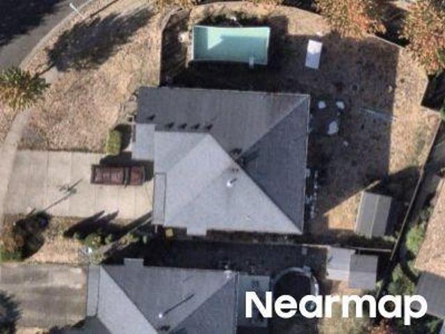 NE Porter Ln