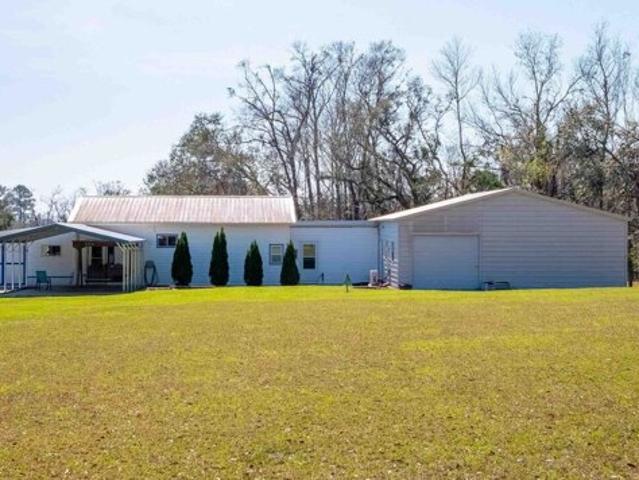 Ne Post Rd, Madison, Home For Sale