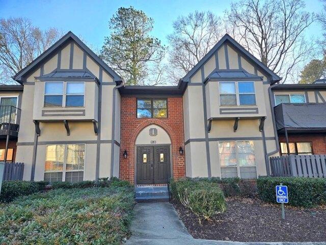 Ne Roswell Rd, Sandy Springs, Condo For Sale