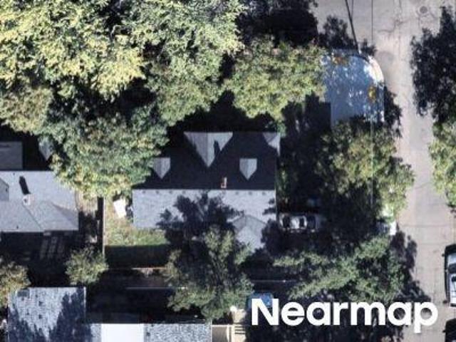 NE Siskiyou St